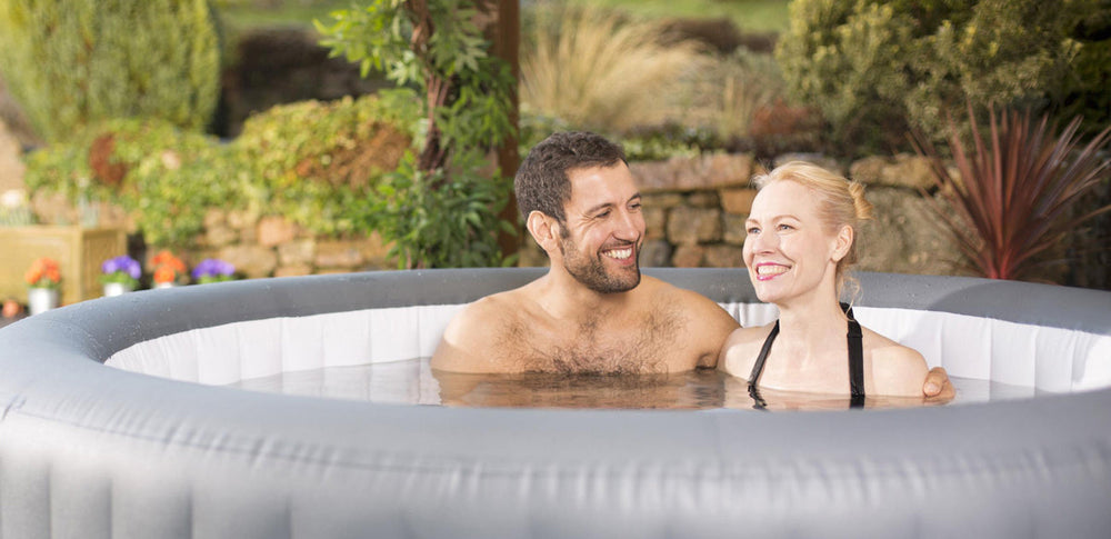 6 Hot Tub Privacy Ideas | Lay-Z-Spa UK